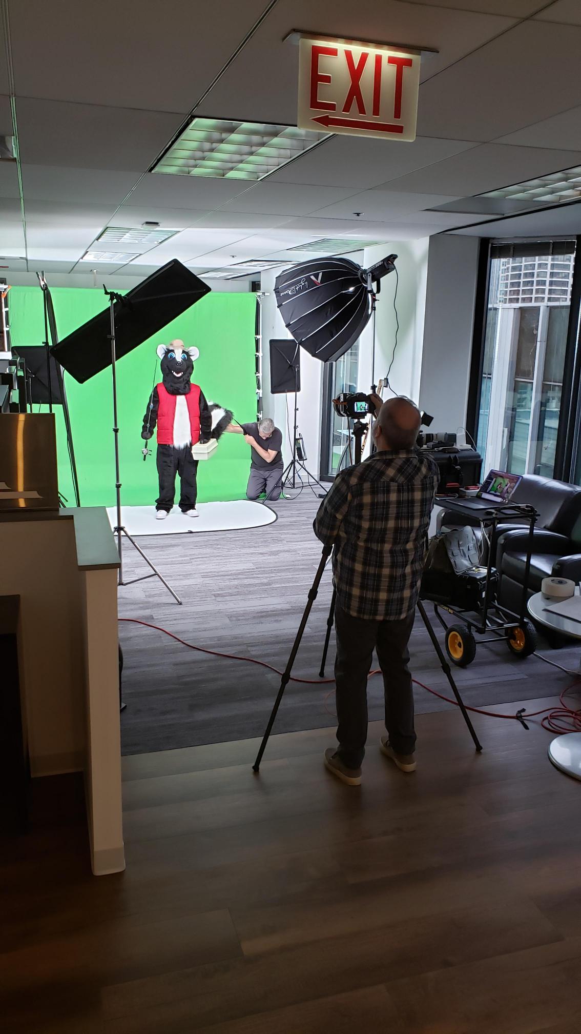 Stan K. Behind the Scenes at a Photoshoot. - FUNKAWAY Extreme Odor ...