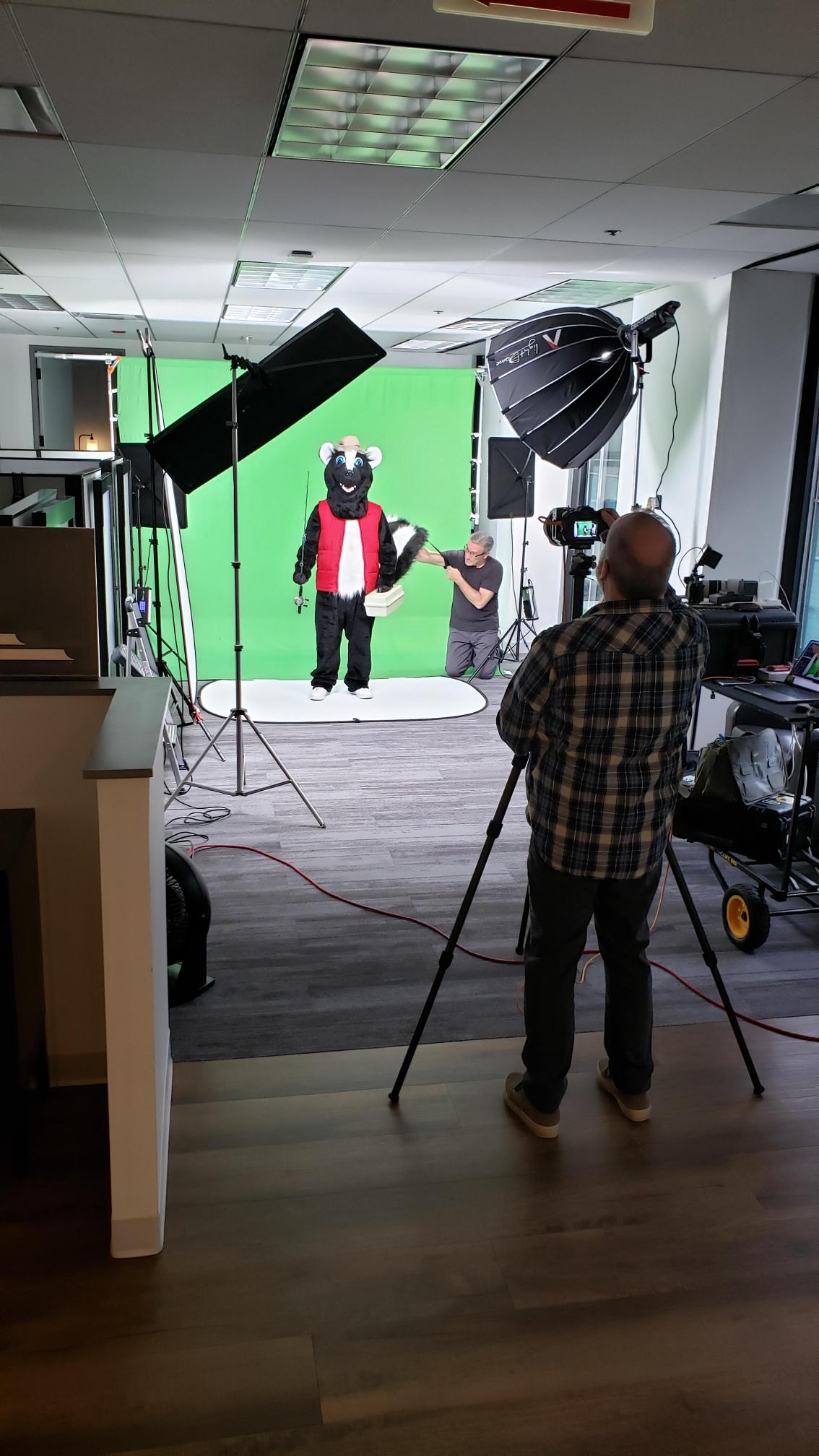 Stan K. Behind the Scenes at a Photoshoot. - FUNKAWAY Extreme Odor ...